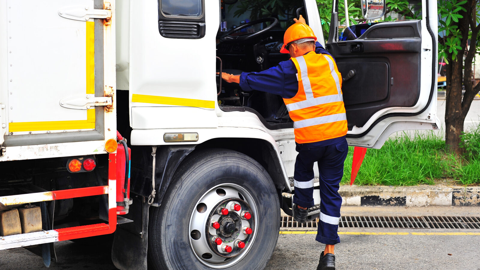 3M™ Safety Walk™ - INPS Fleet Solutions